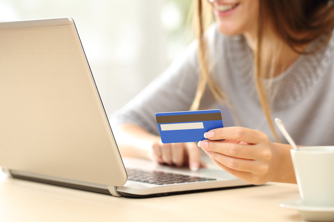 Guide pratique pour bien choisir sa banque en ligne en 2019 Guide pratique pour bien choisir sa banque en ligne en 2019